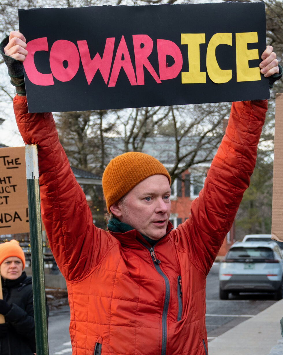 Page 4A CowardICE in Verg 3299 | Addison Independent